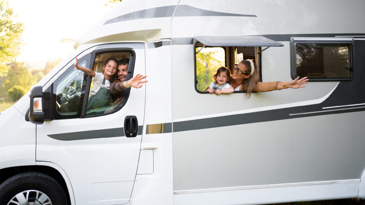 vansmiami.com | Be on road