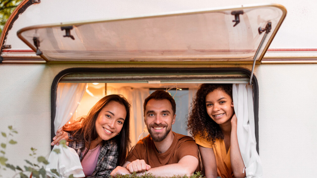 vansmiami.com | Be on road